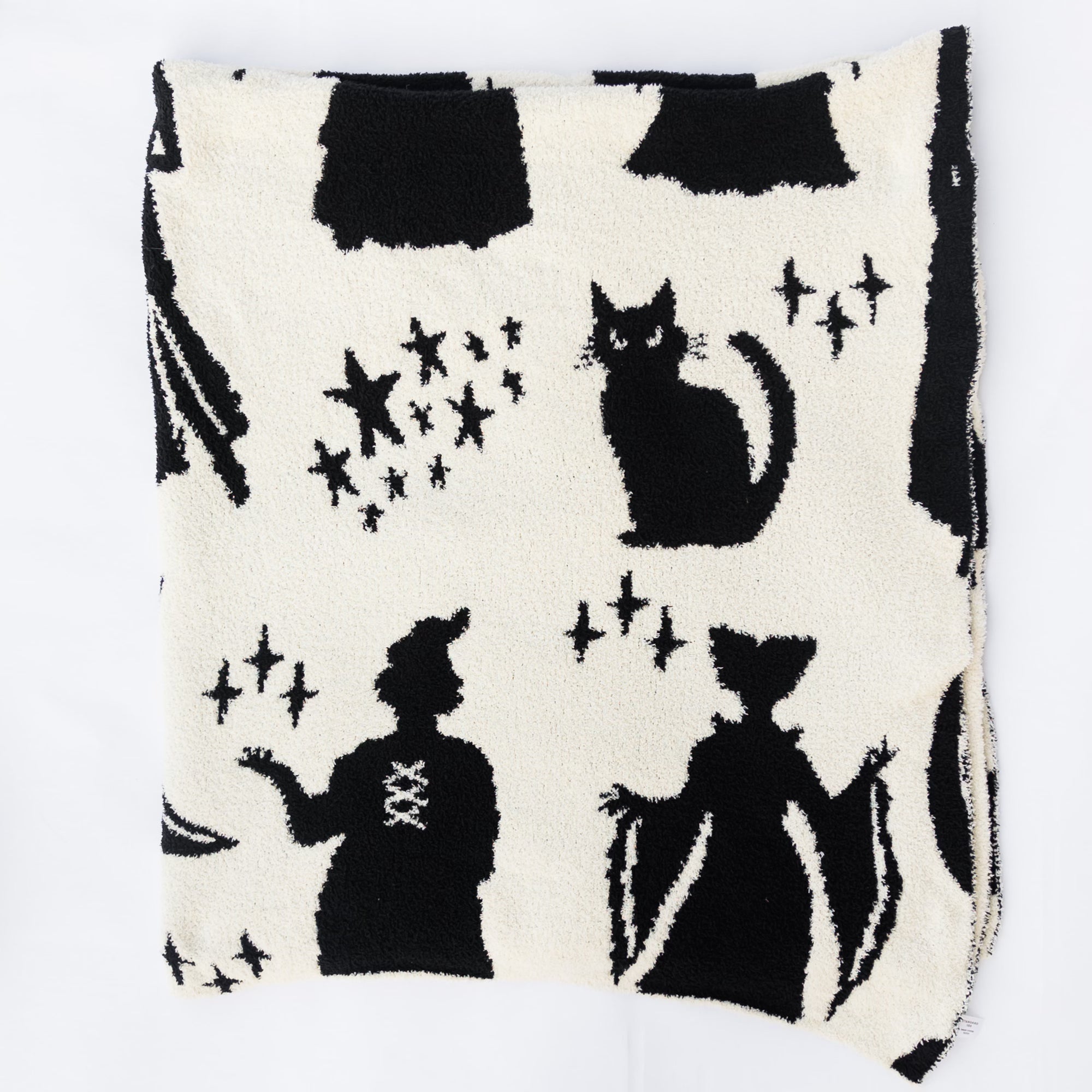 The Fuzziest Blanket Ever: Sisters Edition – Late Night Dreamers